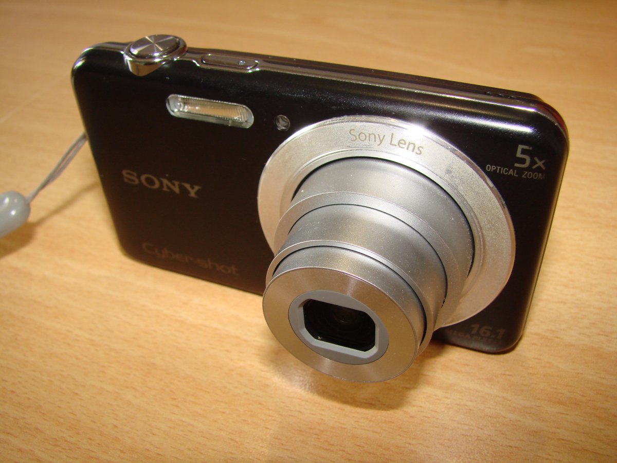 Sony Cyber-shot DSC-W710 16.1 mp compact Digital Camera with original ...